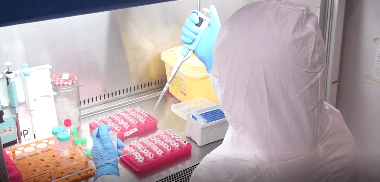 LABORATORIOS 2021: Capítulo 5, Laboratorio COVID - Holvoet ONLINE